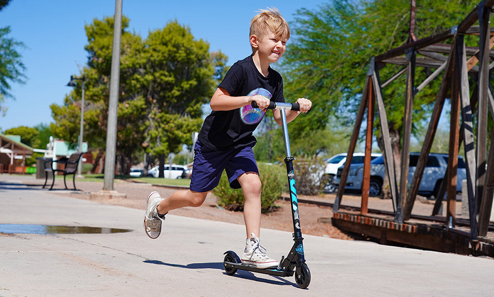 Lightweight Kids Kick Aluminum Scooters – Madd Gear